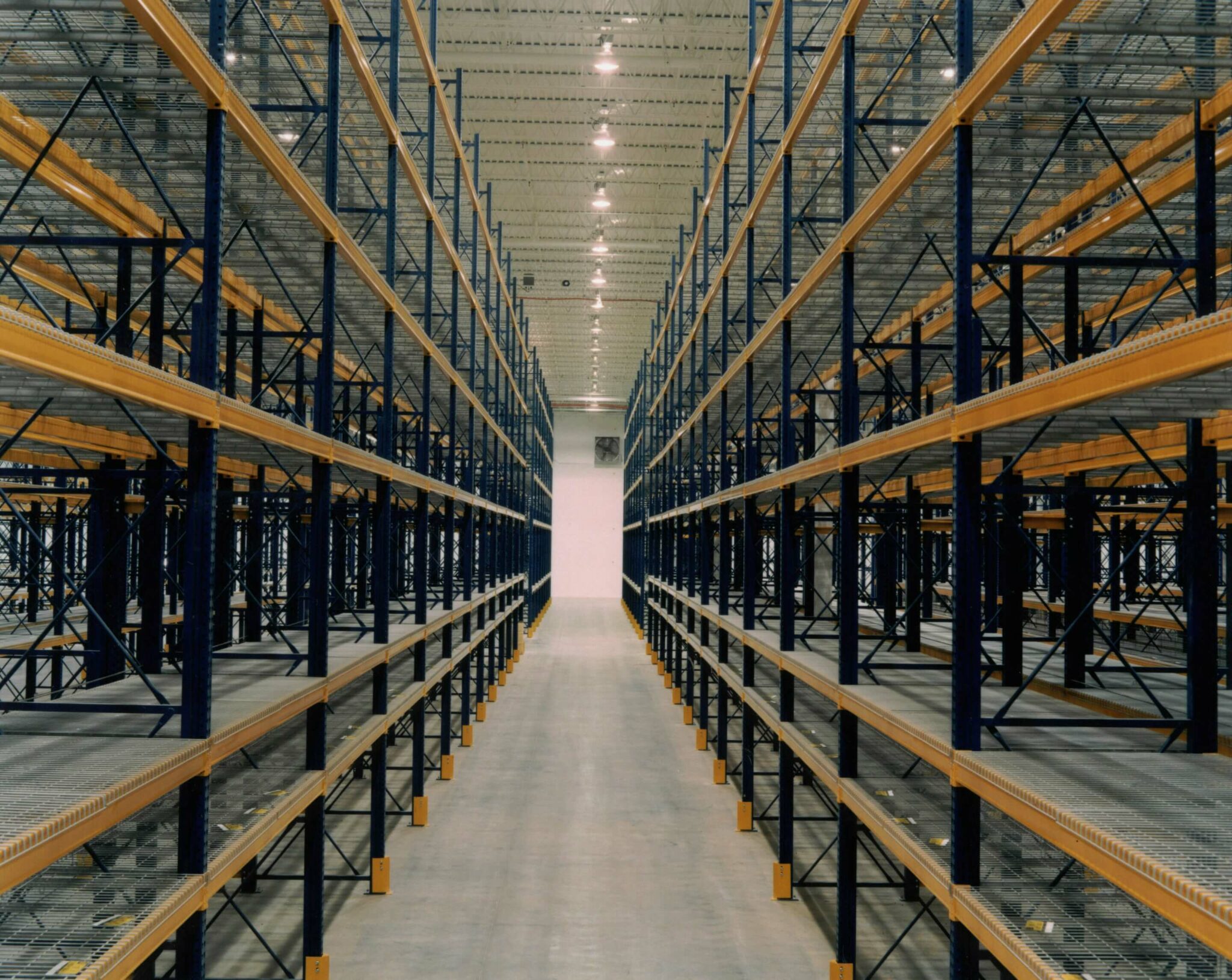 Selective Pallet Racking - Speedrack Products Group, Ltd.